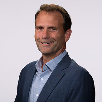 Dow Announces Leadership Transition in Business Strategy